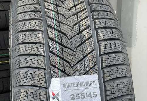 Zmax Winterhawke II 255/45 R20 105V