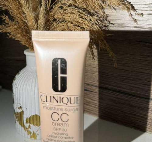 Clinique moisture surge cc cream