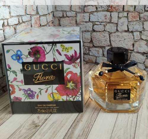 Духи Flora by Gucci Eau de Parfum Gucci 75 мл