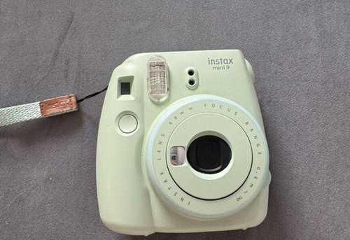 Фотоаппарат мгновенной печати Instax mini 9
