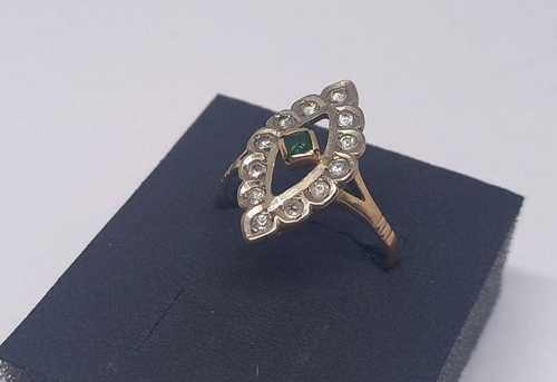 Золотое кольцо с комнями 585