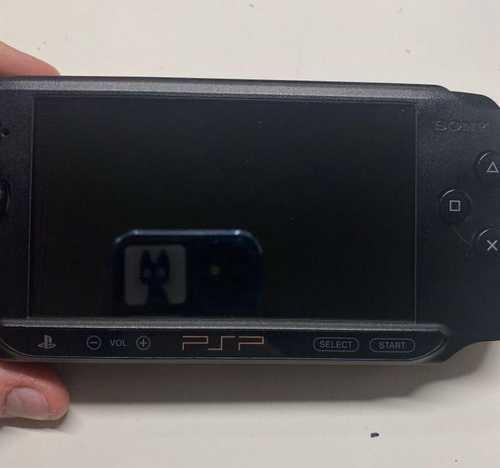 Sony psp e 1008