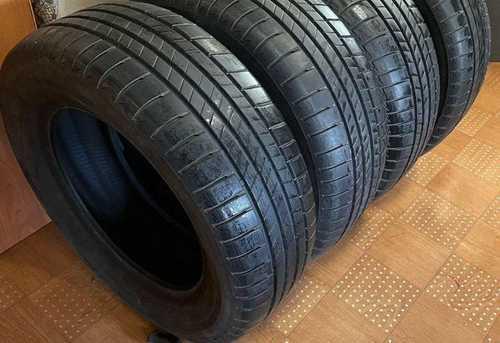 Bridgestone Turanza T005 215/60 R16