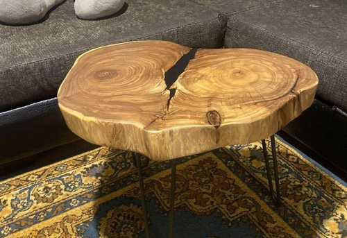 Журнальный столик из массива дерева