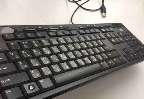 Клавиатура BTC чёрная в рабочем состоянии