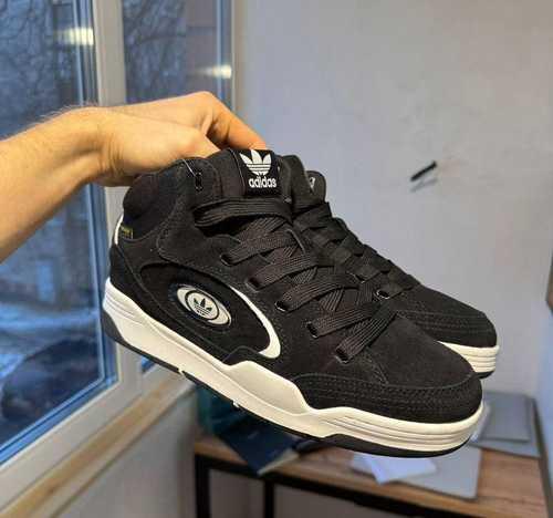 Adidas Adi2000 зима