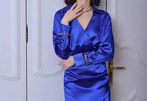 Атласное платье синее
