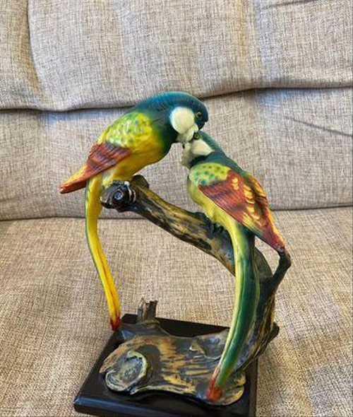 Статуэтка “ Парочка попугаев” фирма Fanconi Arts