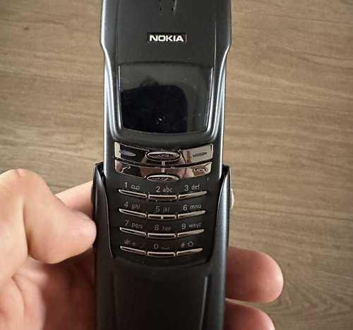 Nokia 8910i