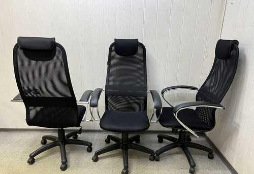 Компьютерное кресло Metta 10шт из офиса