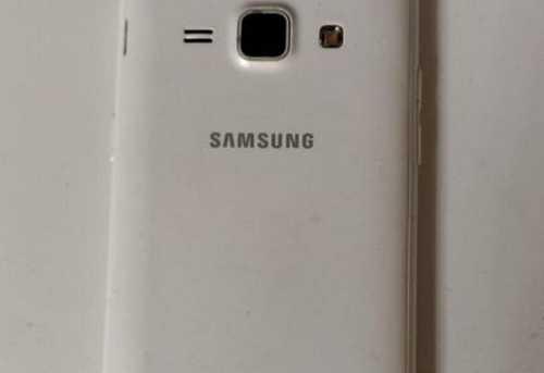 Samsung Galaxy J1 SM-J100F, 4 ГБ