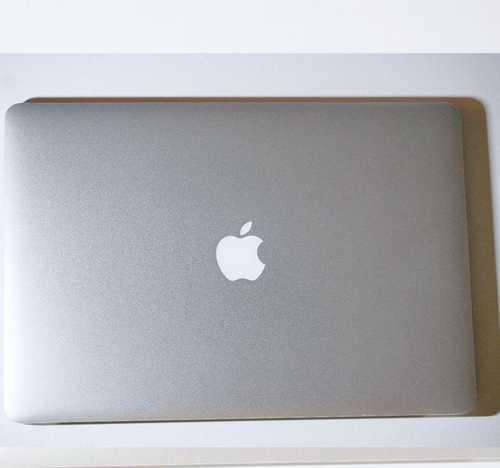 Apple macbook pro (15) 2012