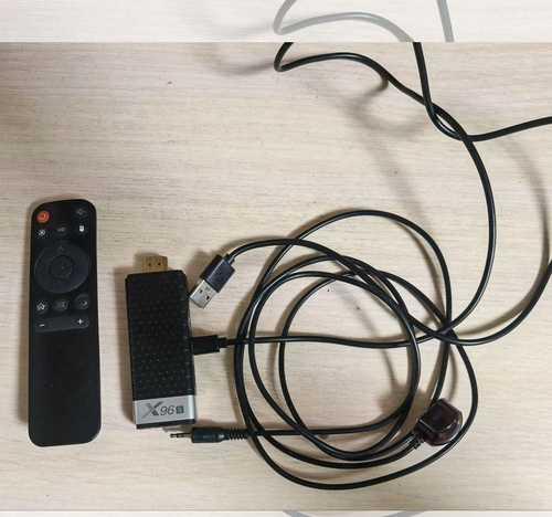 SMART tv приставка x96 stick 4/32