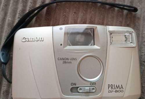 Ретро плёночный фотоаппарат Canon