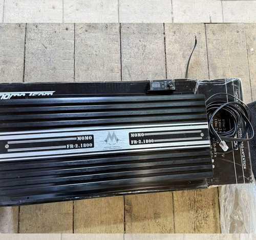 Усилитель momo fr 2.1800