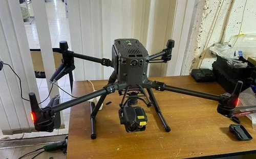 Квадрокоптер DJI Matrice 300 RTK H20T Combo 1.1