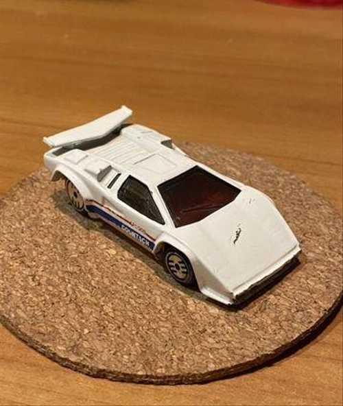 Винтаж Hot wheels Lamborghini Countach 1987
