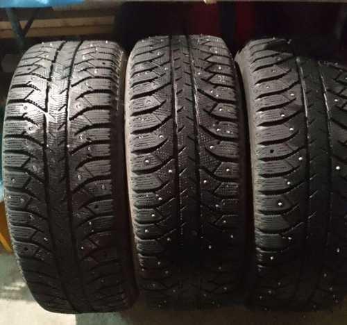 Bridgestone Ice Cruiser 7000S 205/55 R16 91T