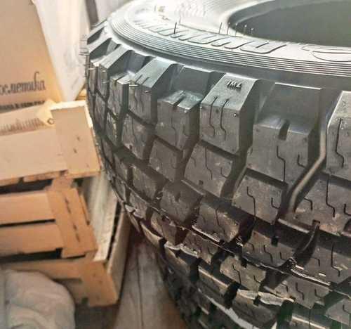 КАМА И-502 235/75 R15 105Q