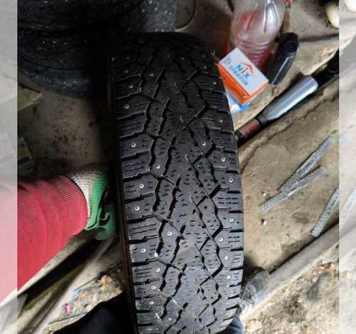 Amberstone 101 19.5/75 R16