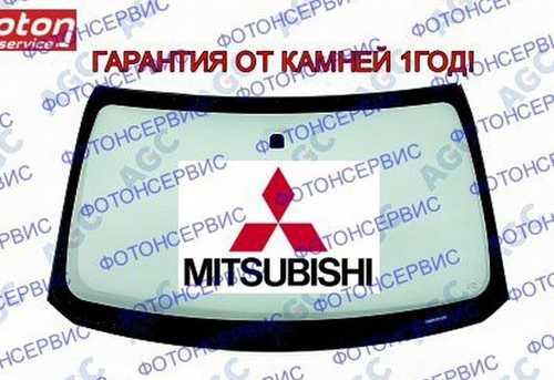 Лобовое стекло Mitsubishi Pajero Sport 3