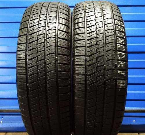 Bridgestone Blizzak VRX2 225/60 R17 99Q