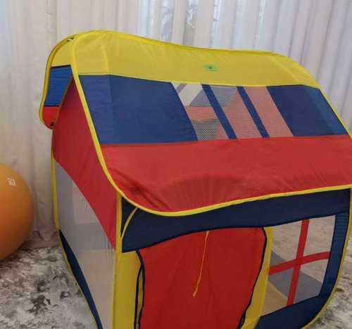 Игровой домик для детей с пластиковыми шарами