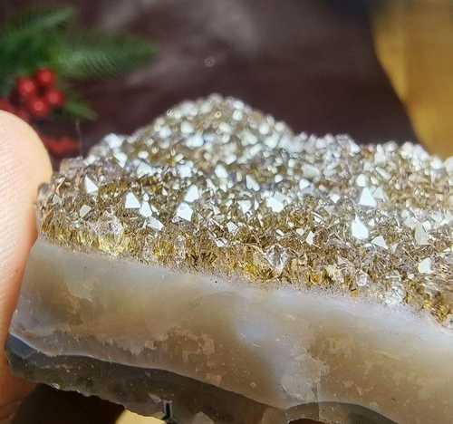 Аметриновая друза