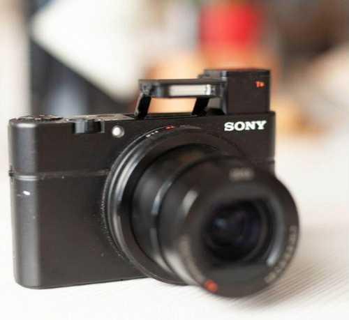 Фотоаппарат Sony DSC-RX100M3 Cyber-shot