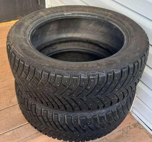 Michelin X-Ice North 4 215/55 R17 98T