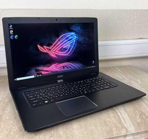 Ноутбук Acer E5 (17.3"/ i7-7500U/ GTX 950M/ 12 гб)