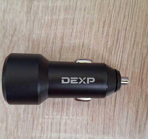 Автомобильное зу dexp YQC1003 черный 20W
