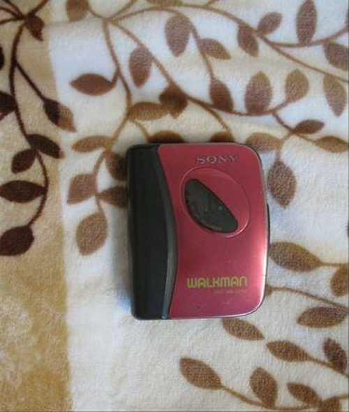Кассетный плеер Sony Walkman WM-EX150