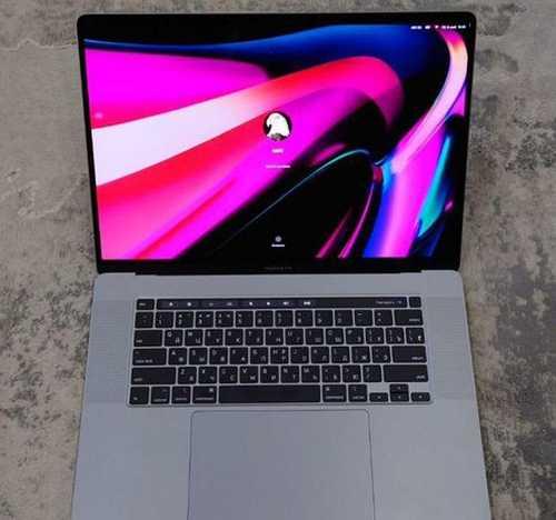 Apple MacBook Pro 16 2019 i9 32/512 топ