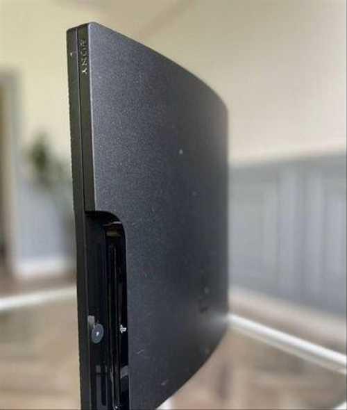 Игровая приставка Sony PlayStation 3 slim + игры