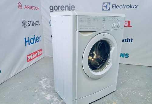 Стиральная машина бу Indesit