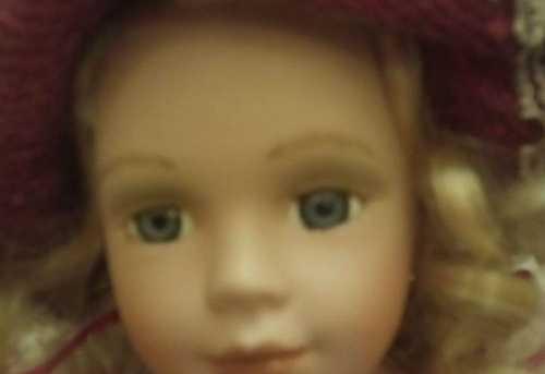 Кукла фарфоровая 40-42см
