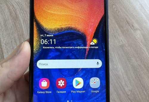 Samsung Galaxy A10, 2/32 ГБ