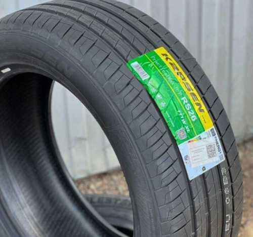 Kapsen RS26 255/35 R19 124W