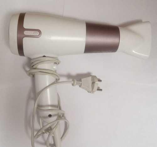 Фен Rowenta Ceramic Lonic Pro CV7461
