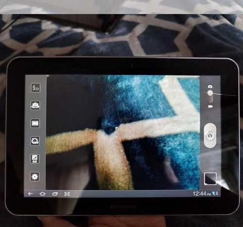 Планшет Samsung Galaxy Tab 8.9 P7300