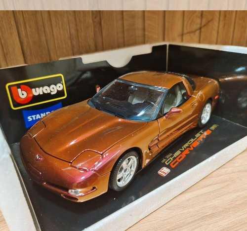 Bburago Standox 1:18 Chevrolet Corvette Coupe C5