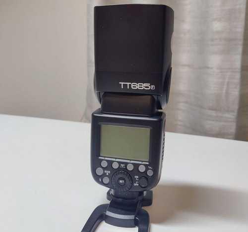 Вспышка Godox Thinklite TT685f