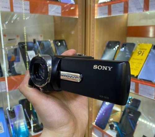 Видеокамера Sony DRC-SX20E