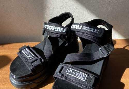 Туфли на платформе (сандали) 39 размер