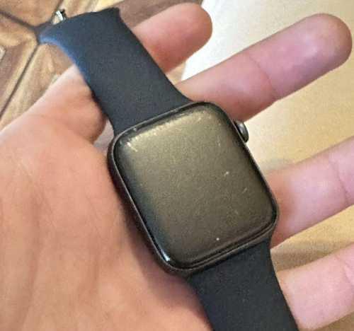 Apple Watch SE 44mm