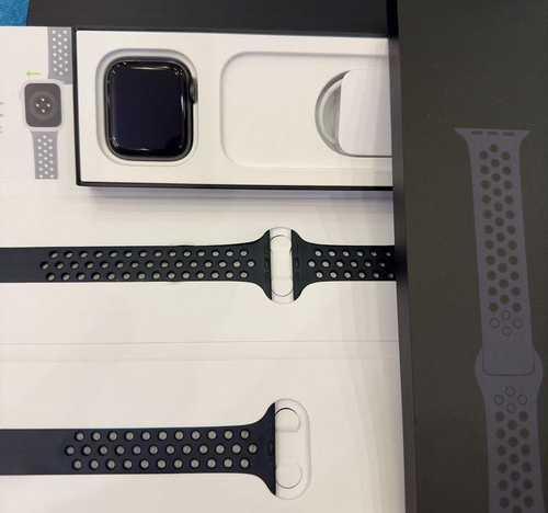 Apple Watch SE 2020 44mm