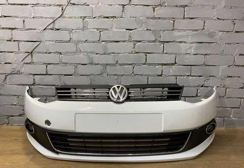 Volkswagen Polo 5 передний бампер