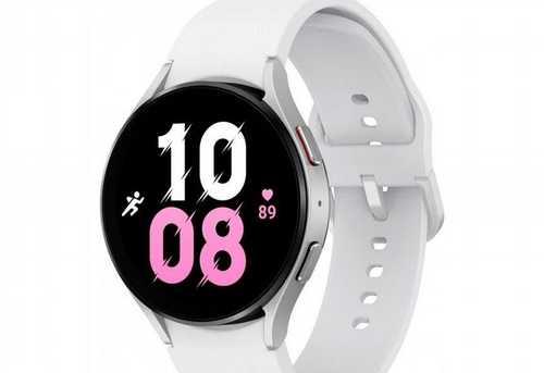 Умные часы Samsung Galaxy Watch 5 44мм Серебро