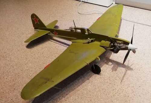 Спортивная авиамодель -полукопия самолета ил-2